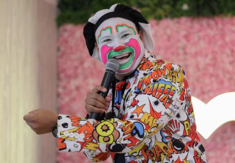 Inspirado por Cuauhtémoc Blanco, el payaso 'Brincos Dieras' se apunta ...